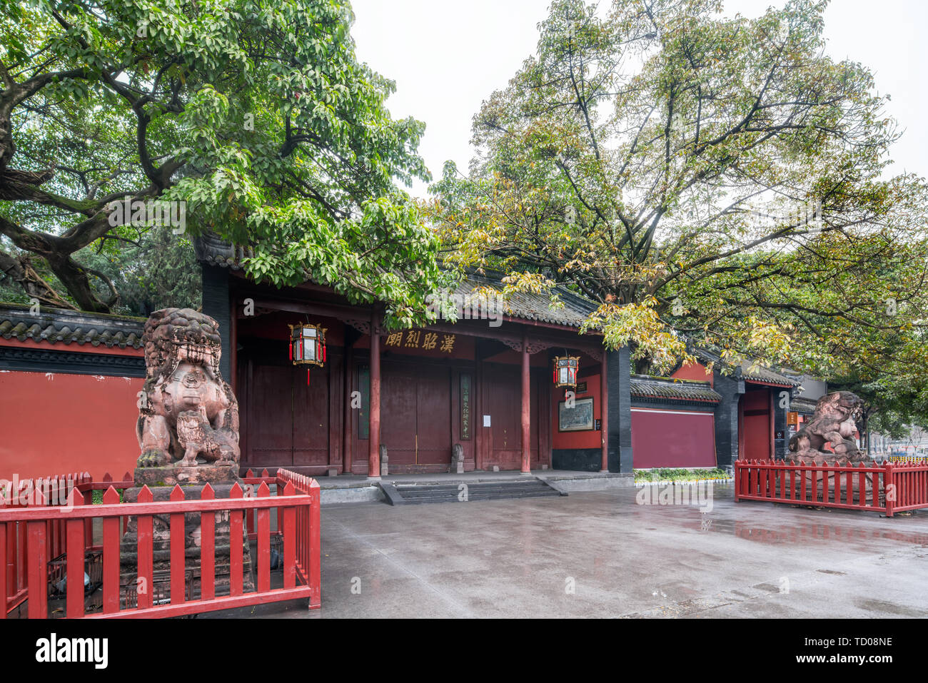 Ancient Architecture of Wuhou Temple in Chengdu Stock Photo - Alamy
