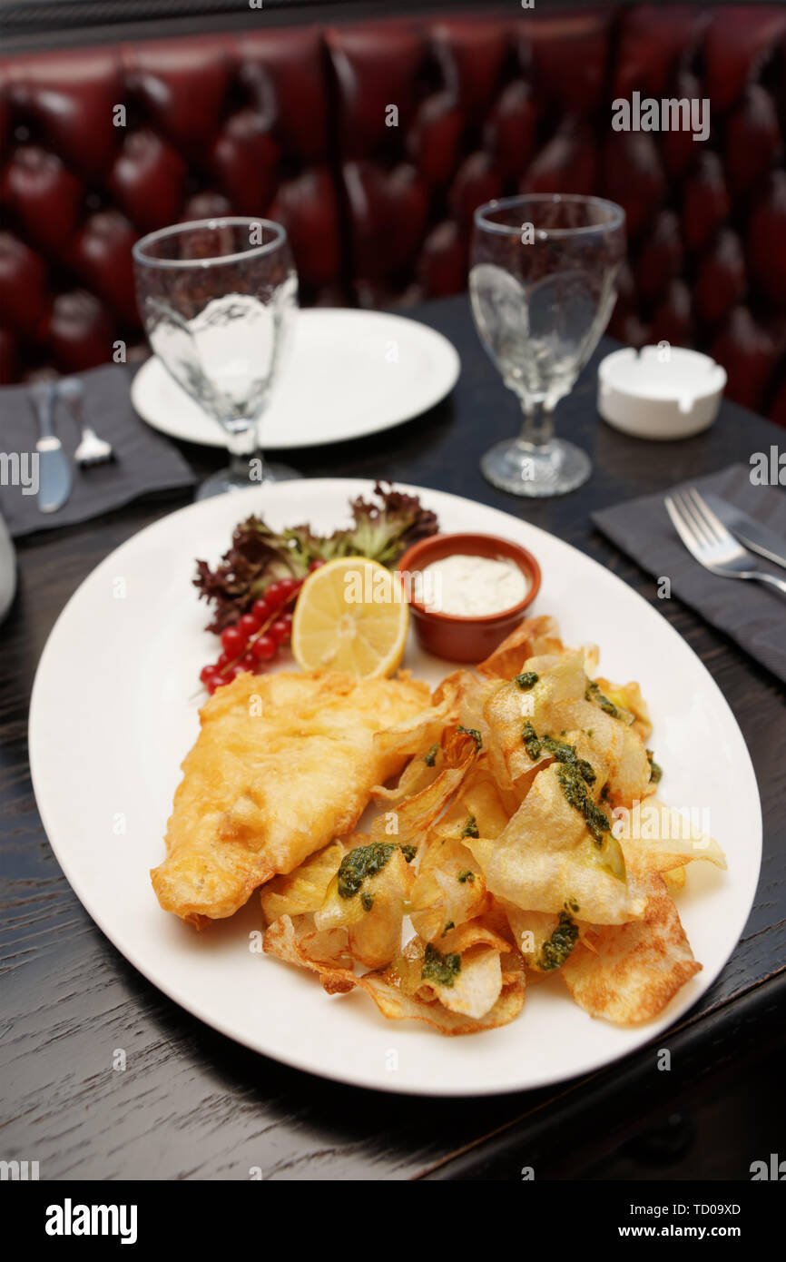 English Pub Table Setting High Resolution Stock Photography and Images ...