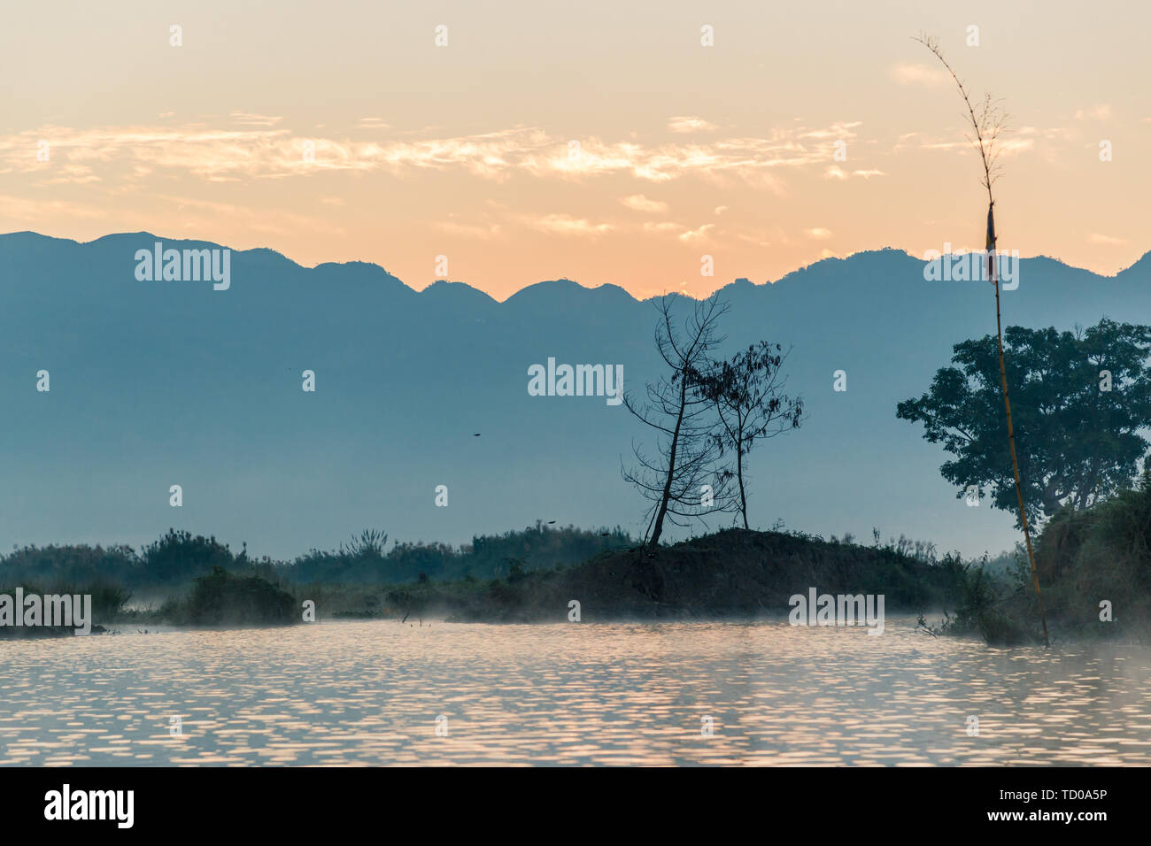 Scenery of Lake Inlai, Myanmar Stock Photo - Alamy