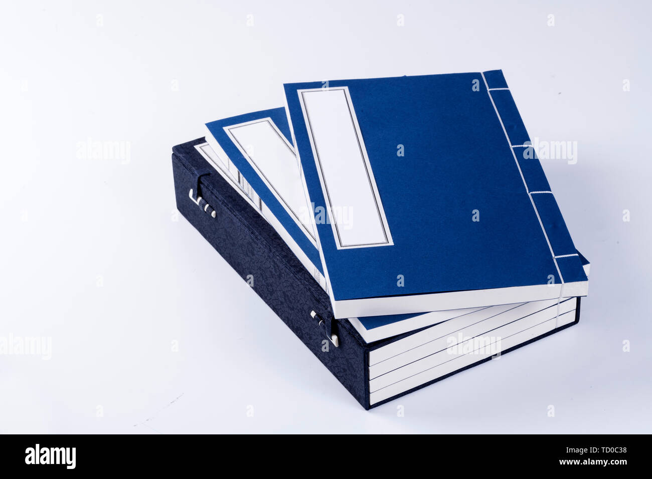 Wiring books hi-res stock photography and images - Alamy