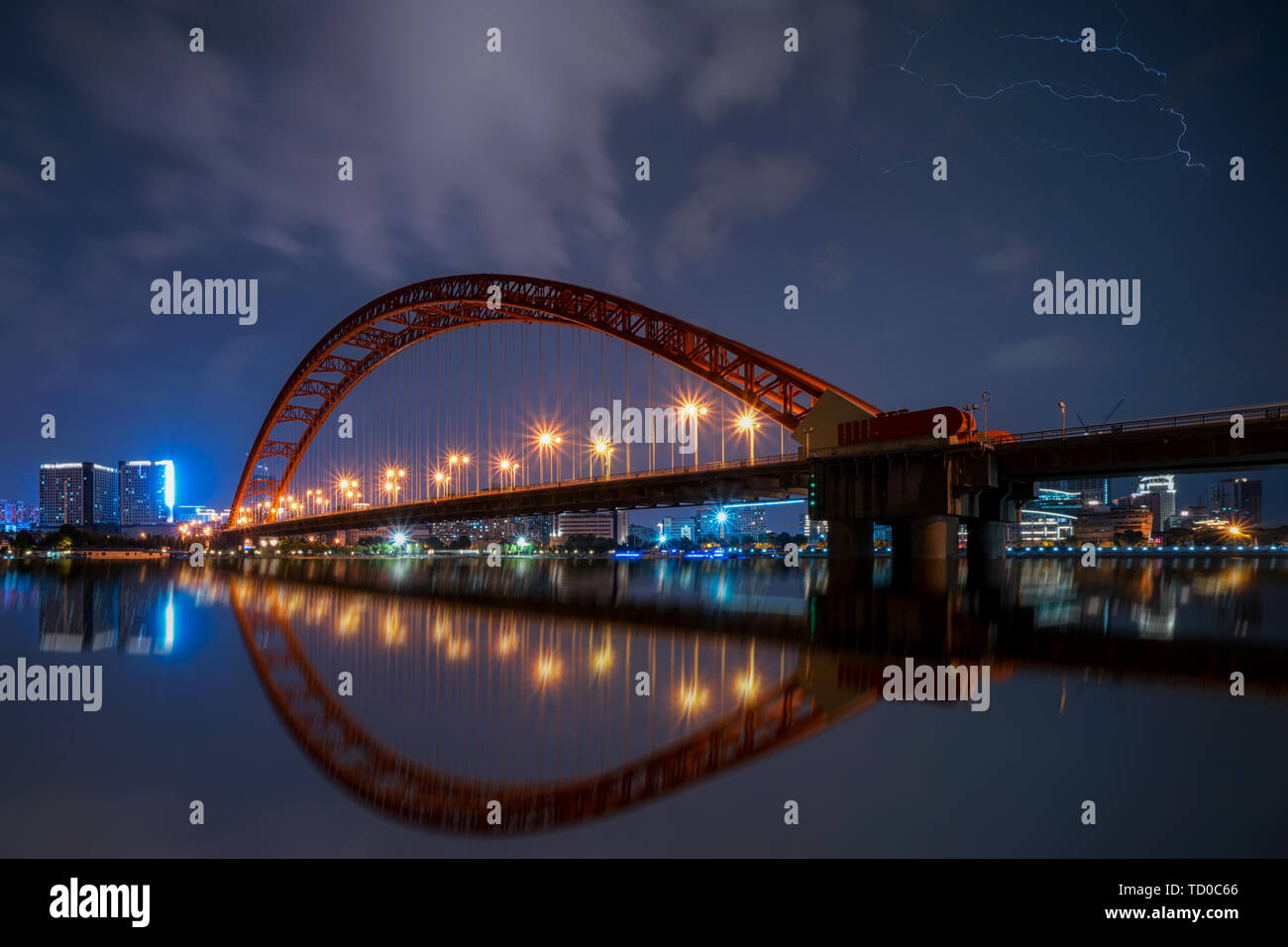 Qingchuan Bridge in Wuhan under lightning Stock Photo - Alamy