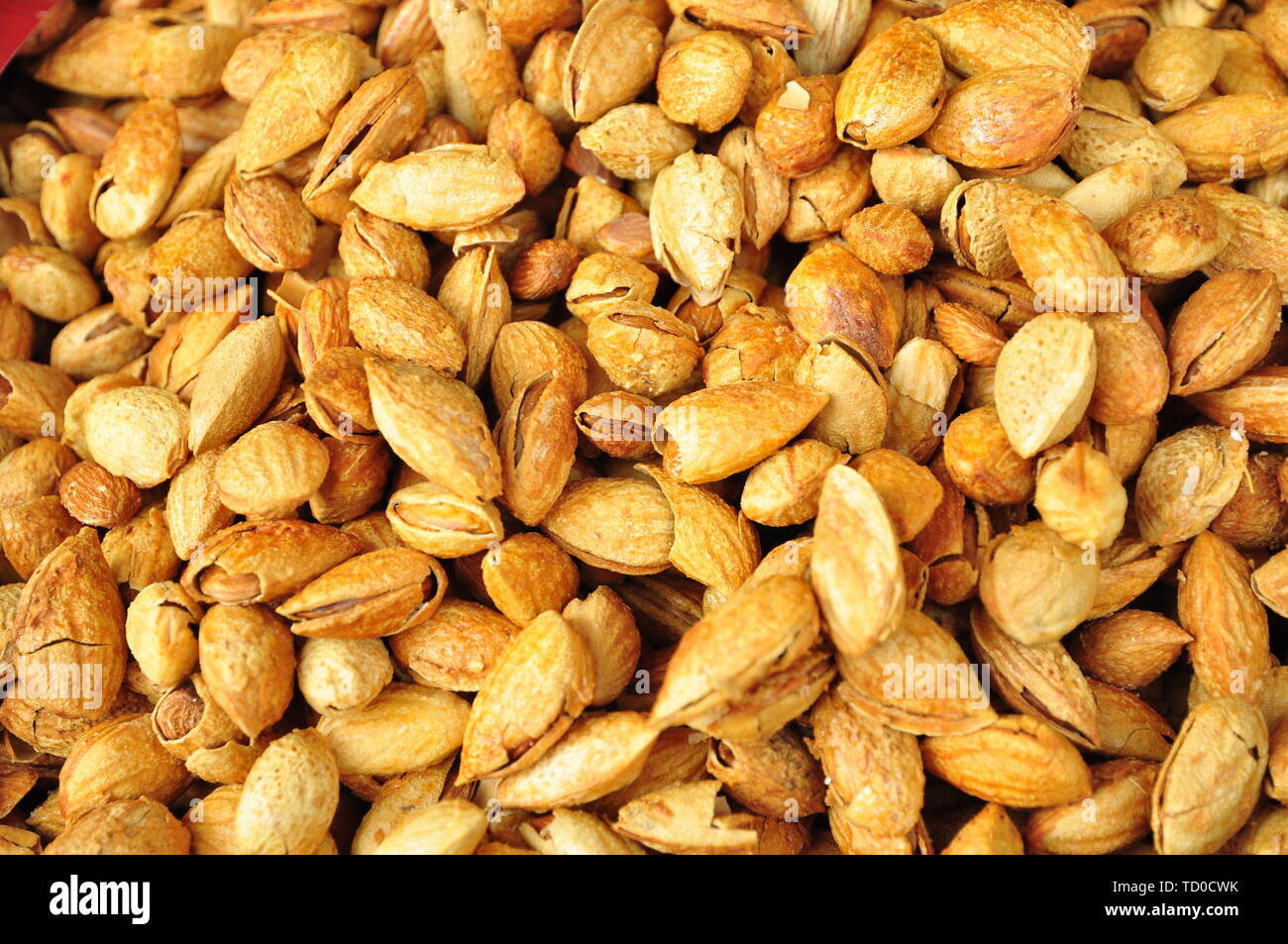 Almonds nuts stacked hi-res stock photography and images - Alamy
