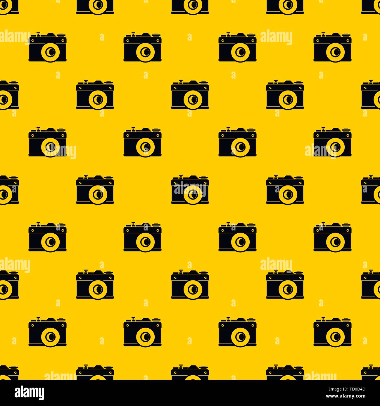 Seamless repeating retro camera vector pattern Stock Vector Images - Alamy