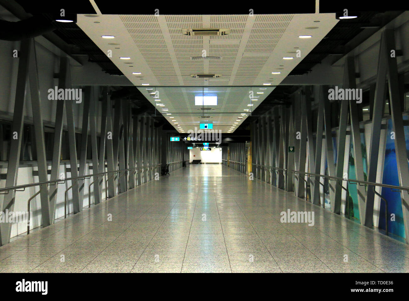 Symmetrical handrails hi-res stock photography and images - Alamy