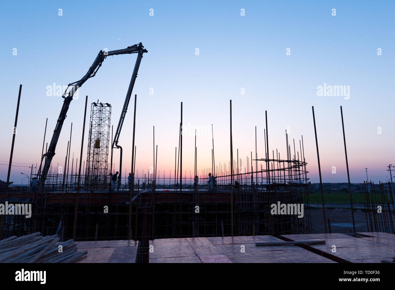 Steel structure on construction site Stock Photo - Alamy