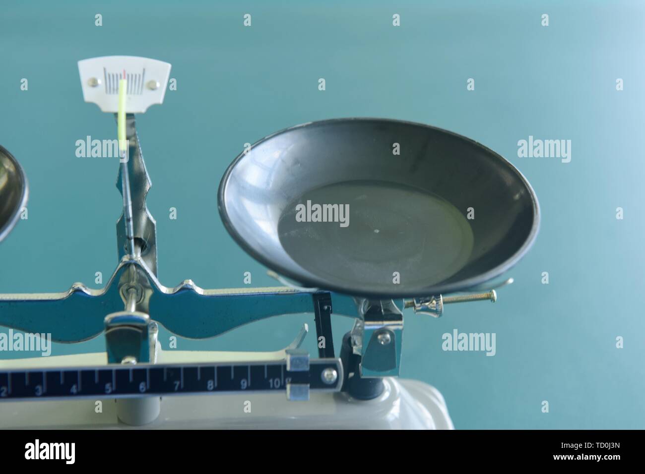 Balance teaching material Stock Photo - Alamy