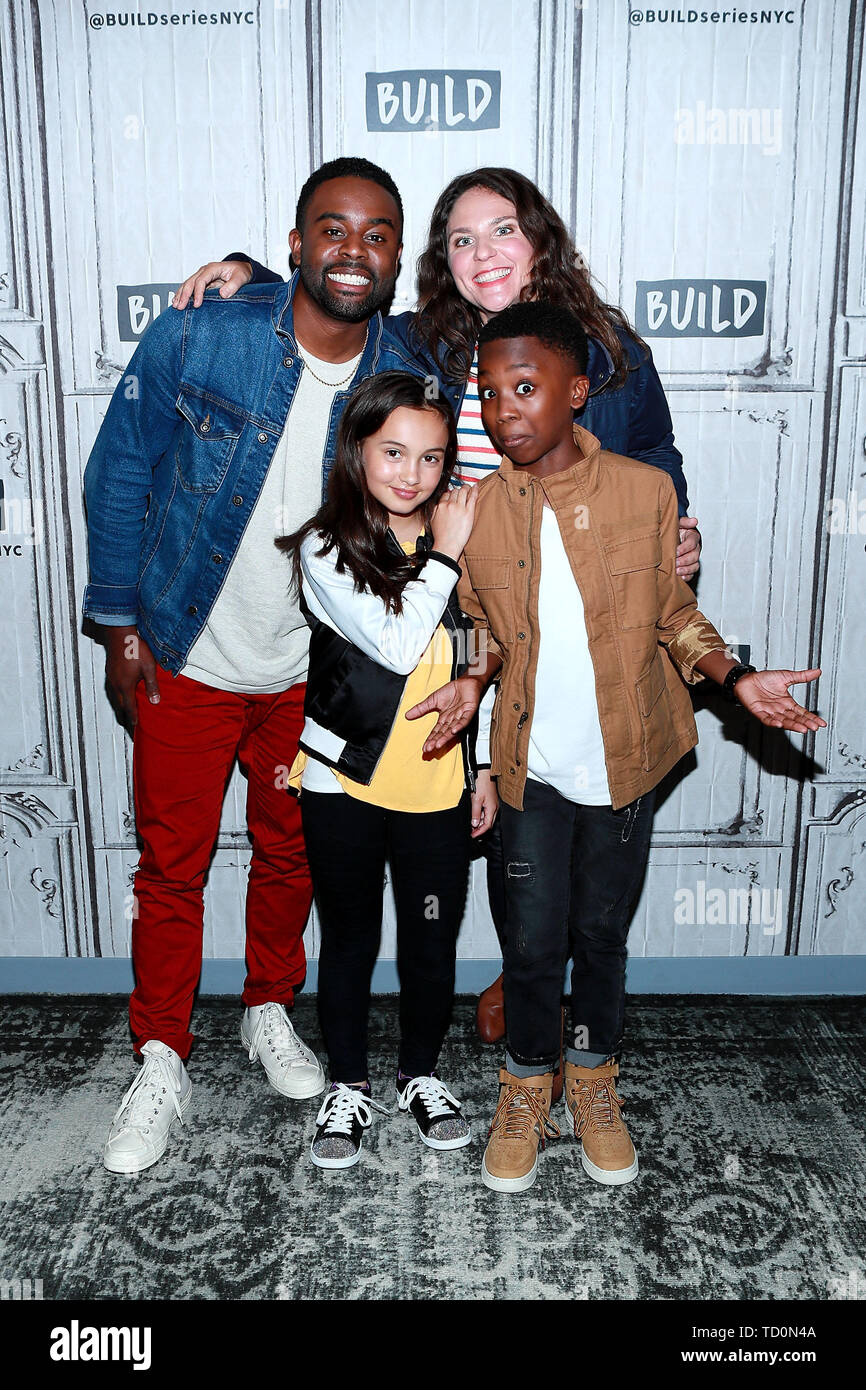 New York, USA. 10 June, 2019. Tobie Windham, Kaylin Hayman, Suzi ...