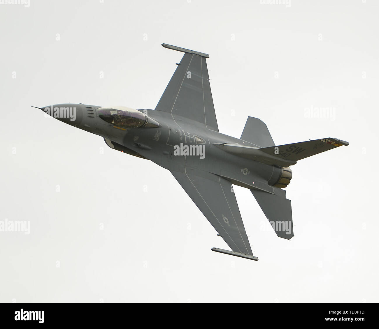 F 16 viper demo team hi-res stock photography and images - Alamy