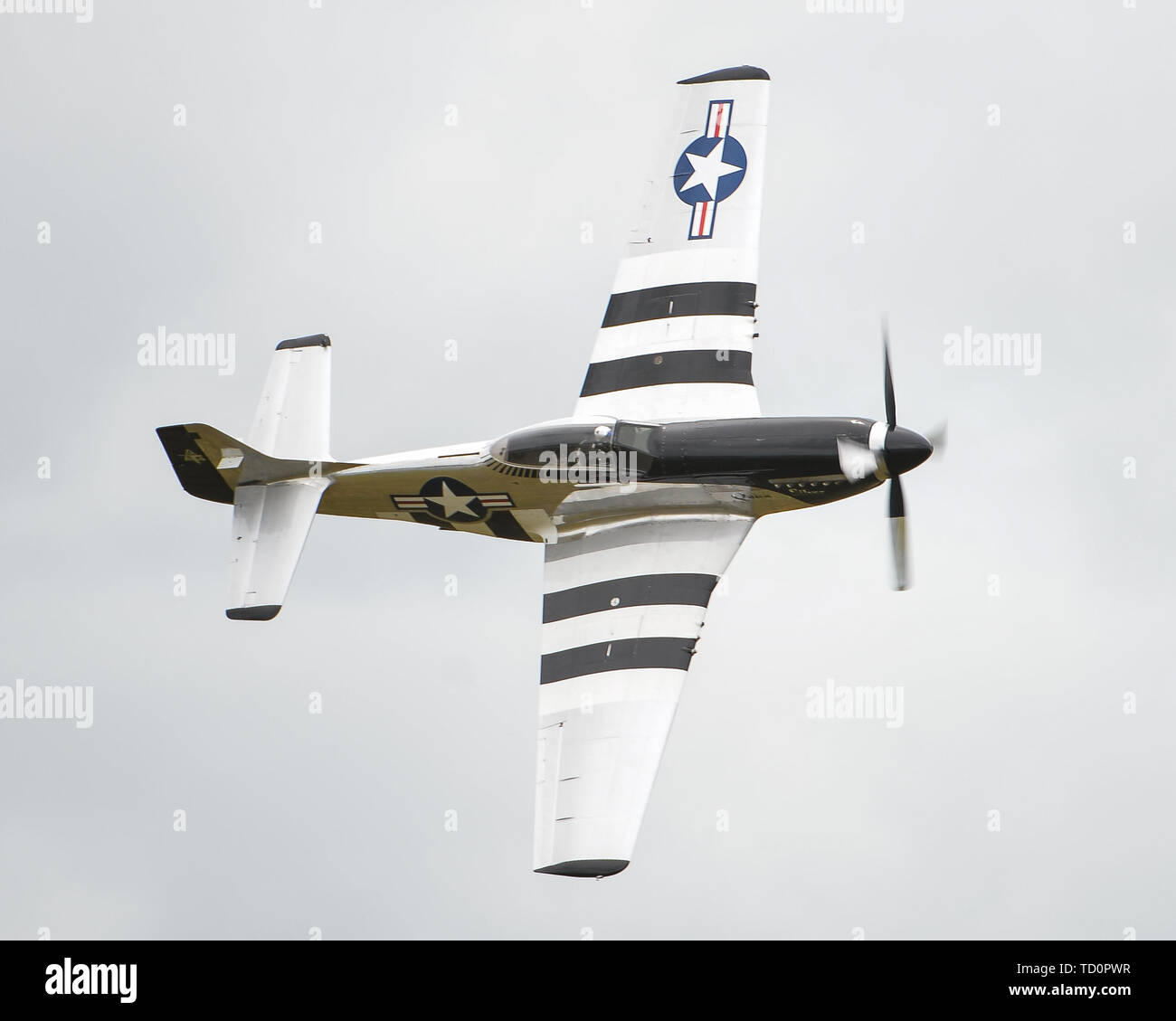 P 178 hi-res stock photography and images - Alamy