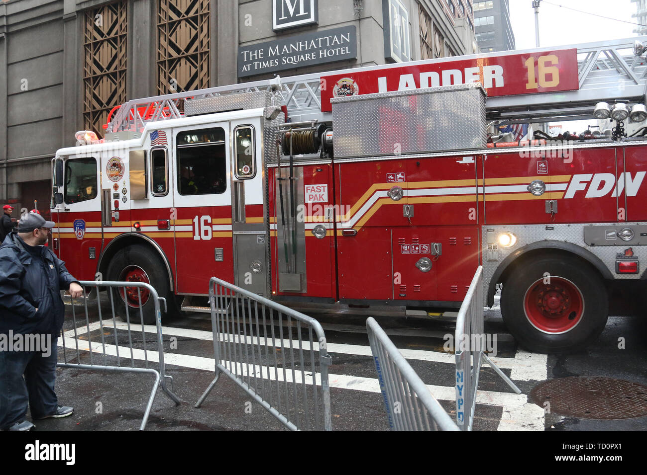 New York City, New York, USA. 10th June, 2019. Fire departments respond ...