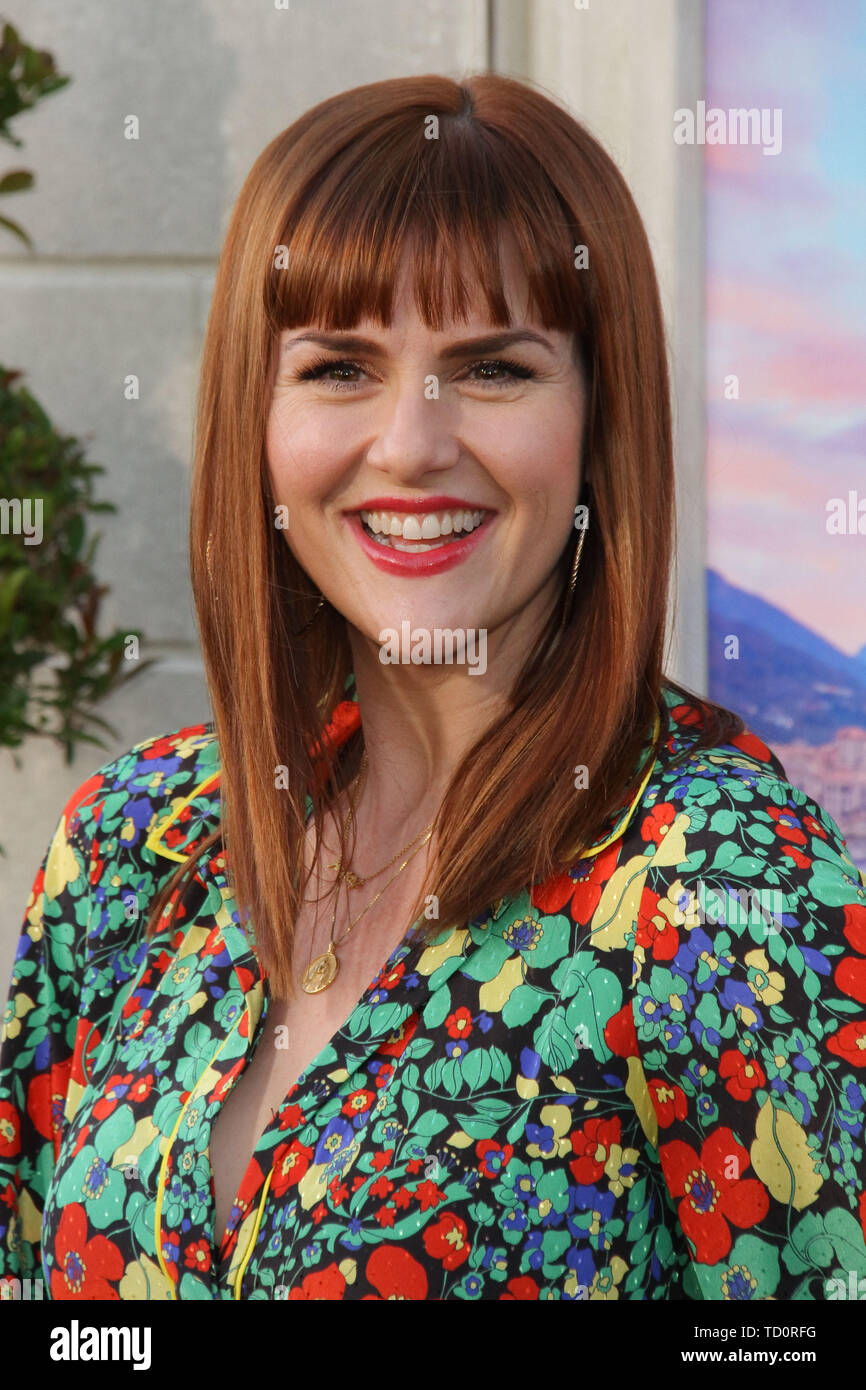 Los Angeles, USA. 10th June, 2019. Sara Rue at Netflix's "Murder ...