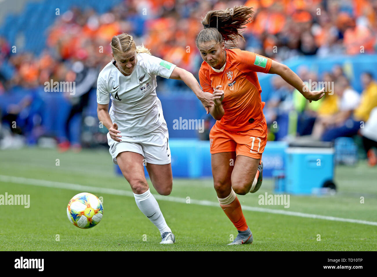 Catherine bott hi-res stock photography and images - Alamy