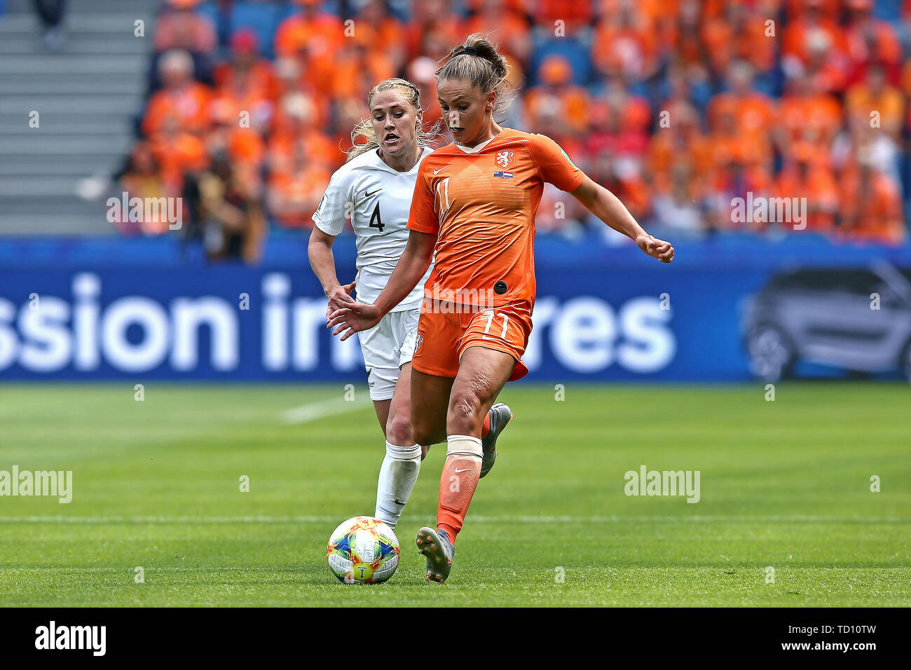 Catherine bott hi-res stock photography and images - Alamy