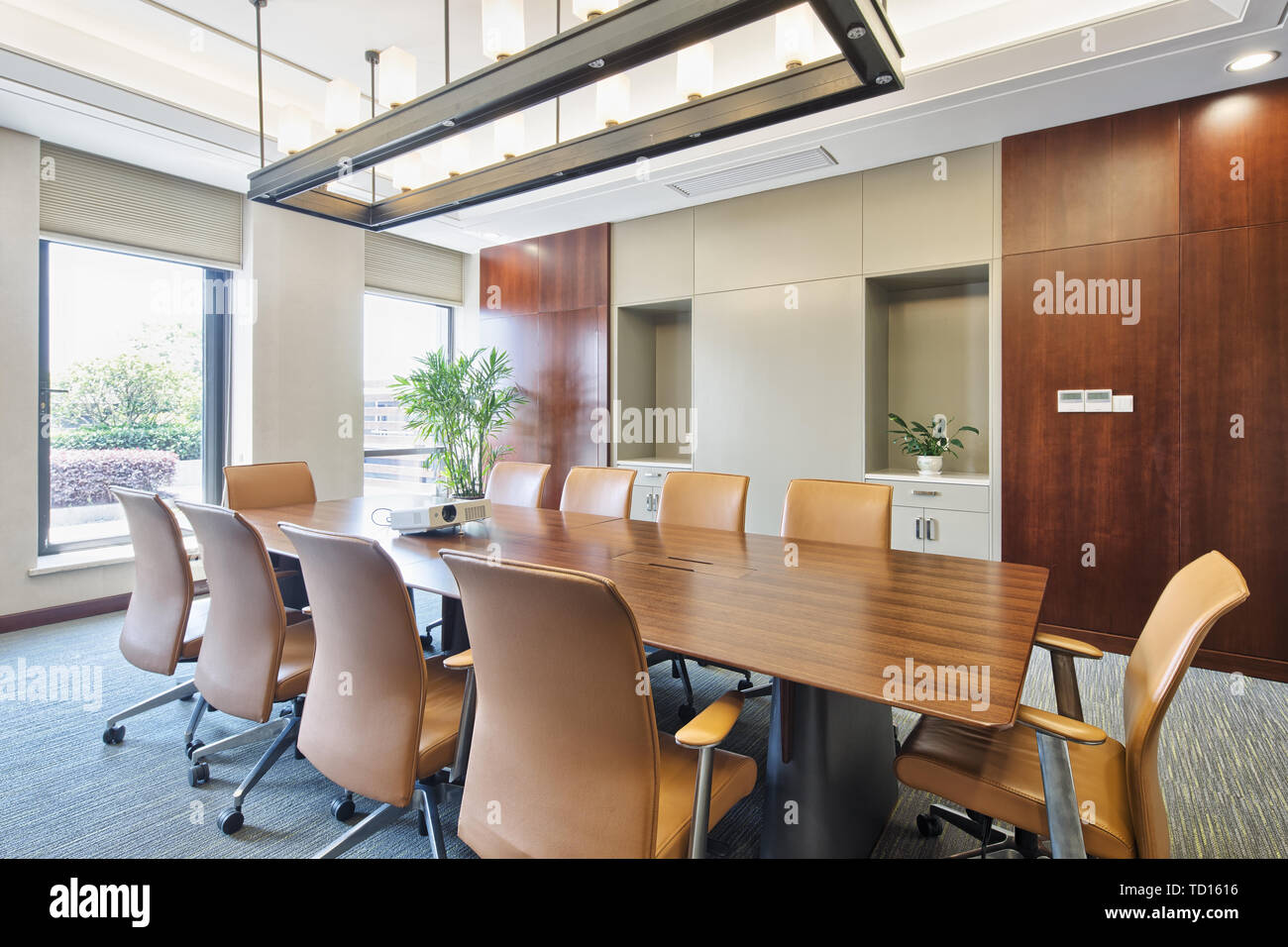 Modern meeting room interior Stock Photo - Alamy