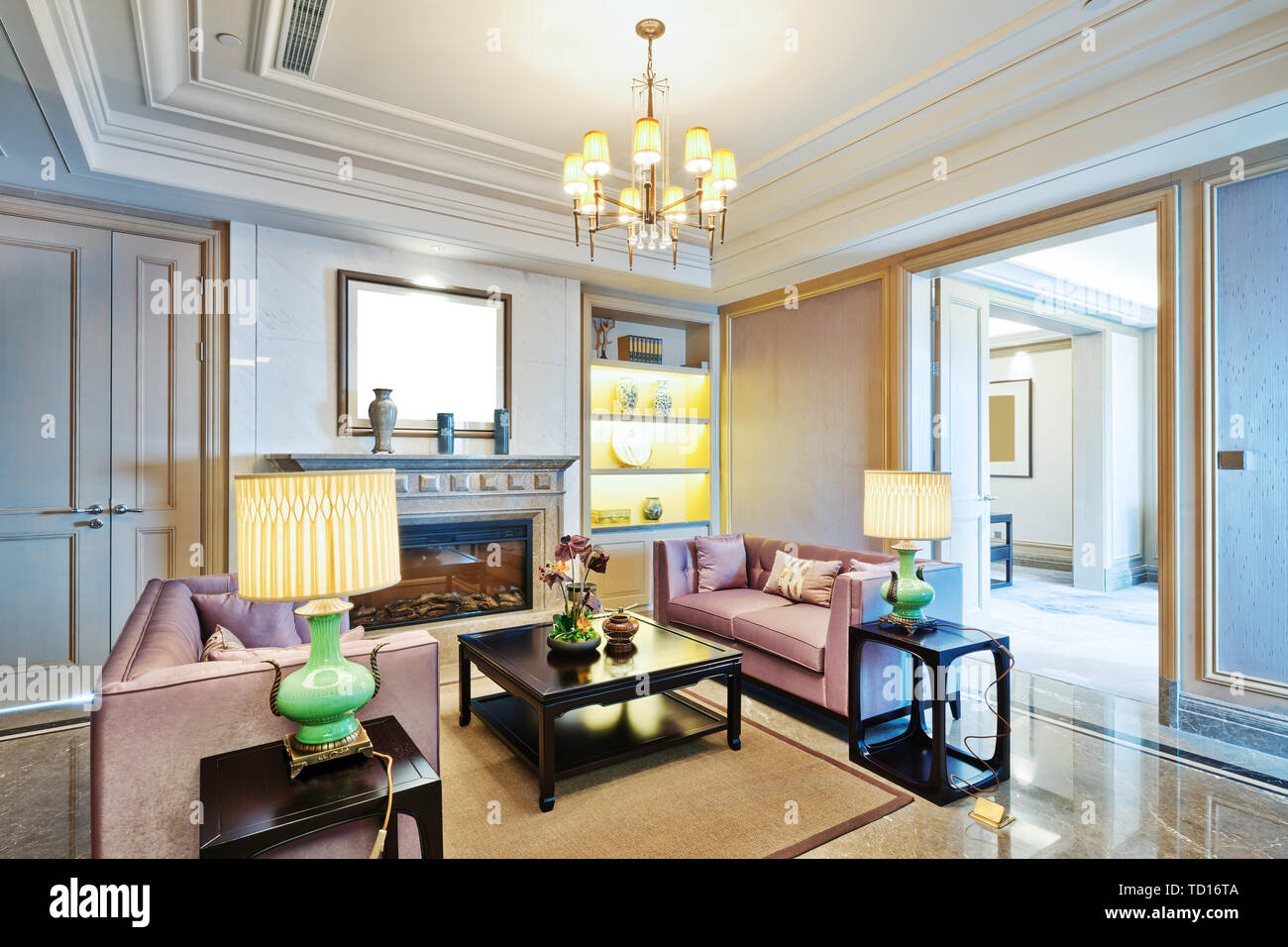 Modern fireplaces hi-res stock photography and images - Alamy