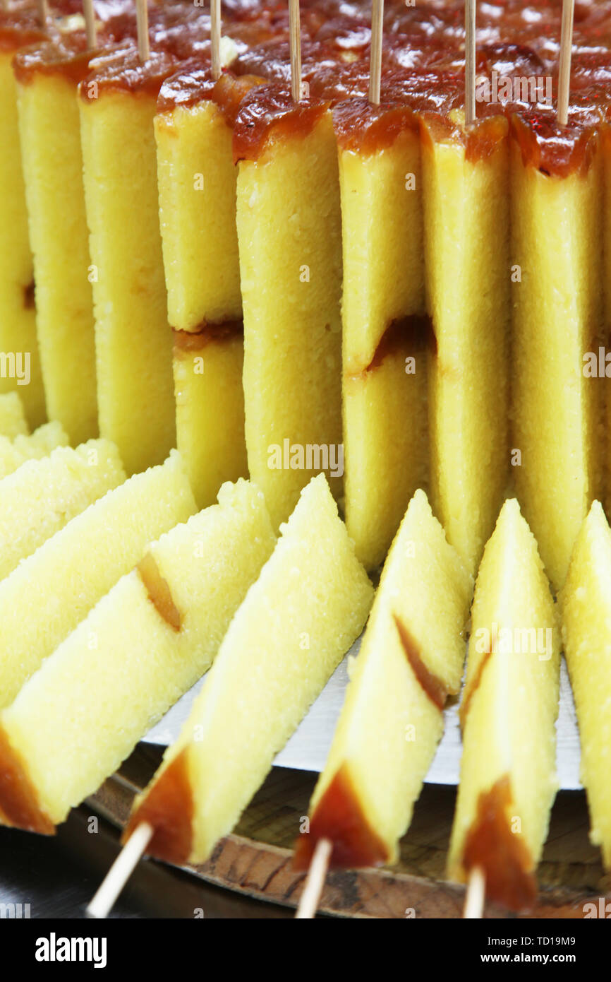 Chinese yellow banana hi-res stock photography and images - Alamy