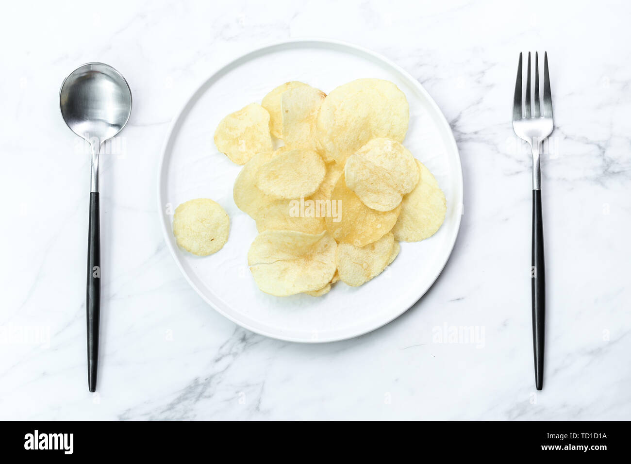Multiple crisps hi-res stock photography and images - Alamy