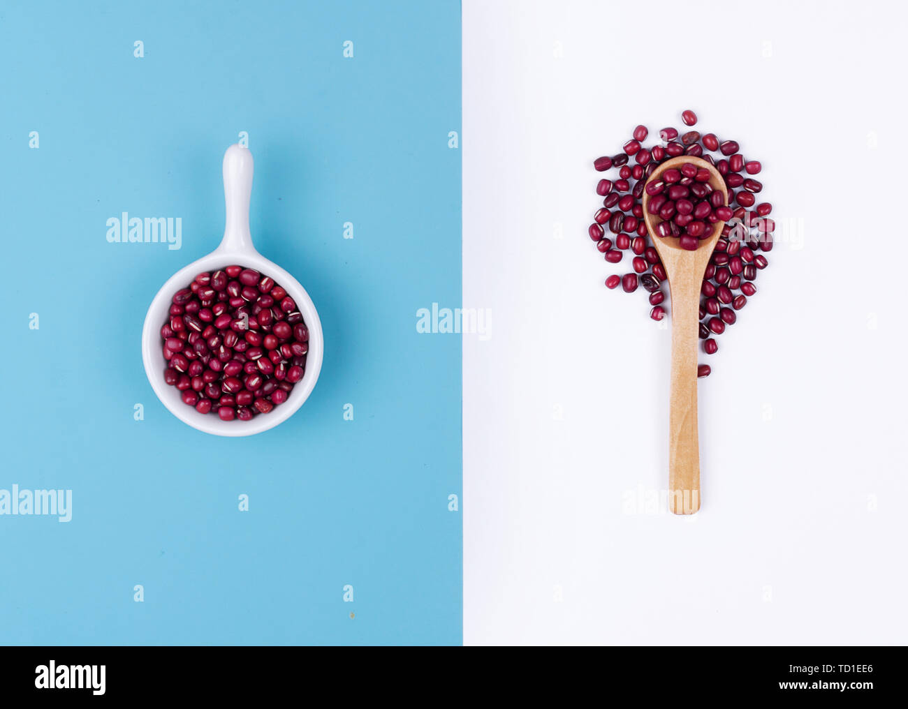 Grain grains on coloring background Stock Photo - Alamy