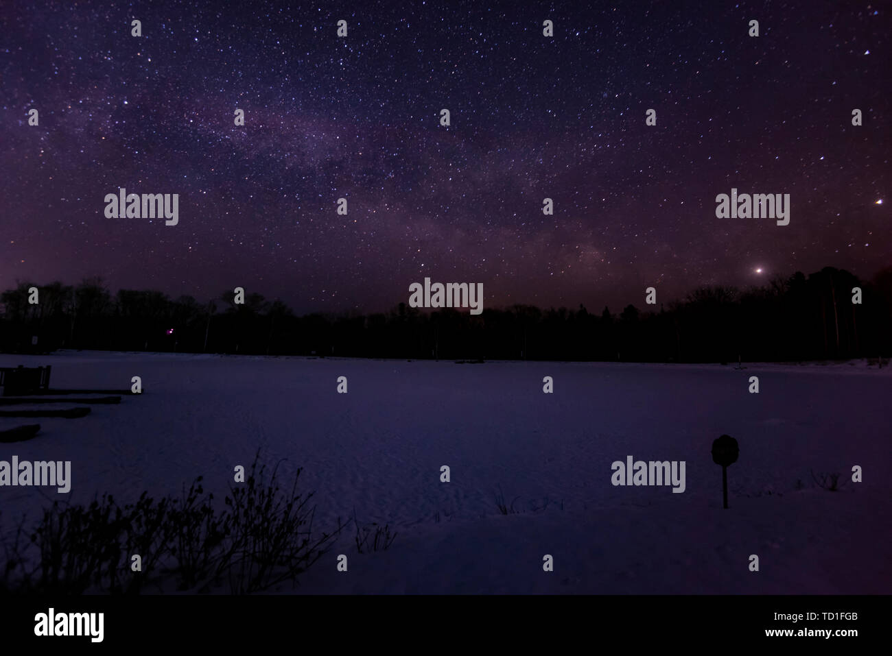 Winter sea milky way hi-res stock photography and images - Alamy