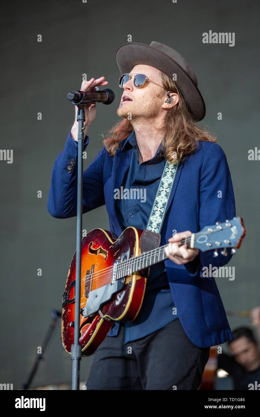 The lumineers 2019 hi-res stock photography and images - Alamy