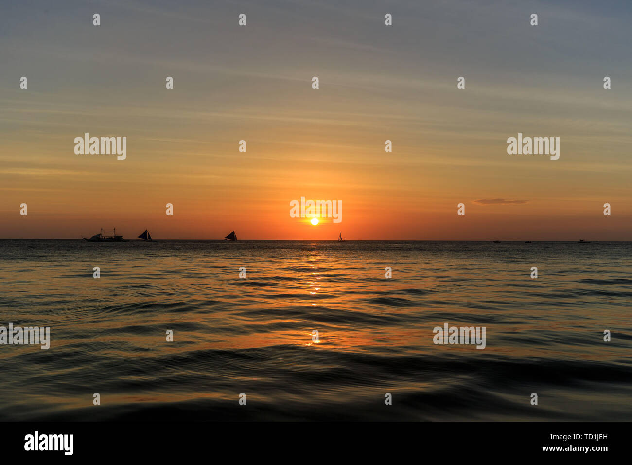 Long Beach Island Sunrise and Sunset Stock Photo - Alamy
