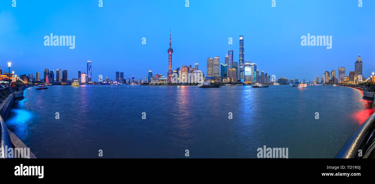 Panoramic view at night hi-res stock photography and images - Alamy