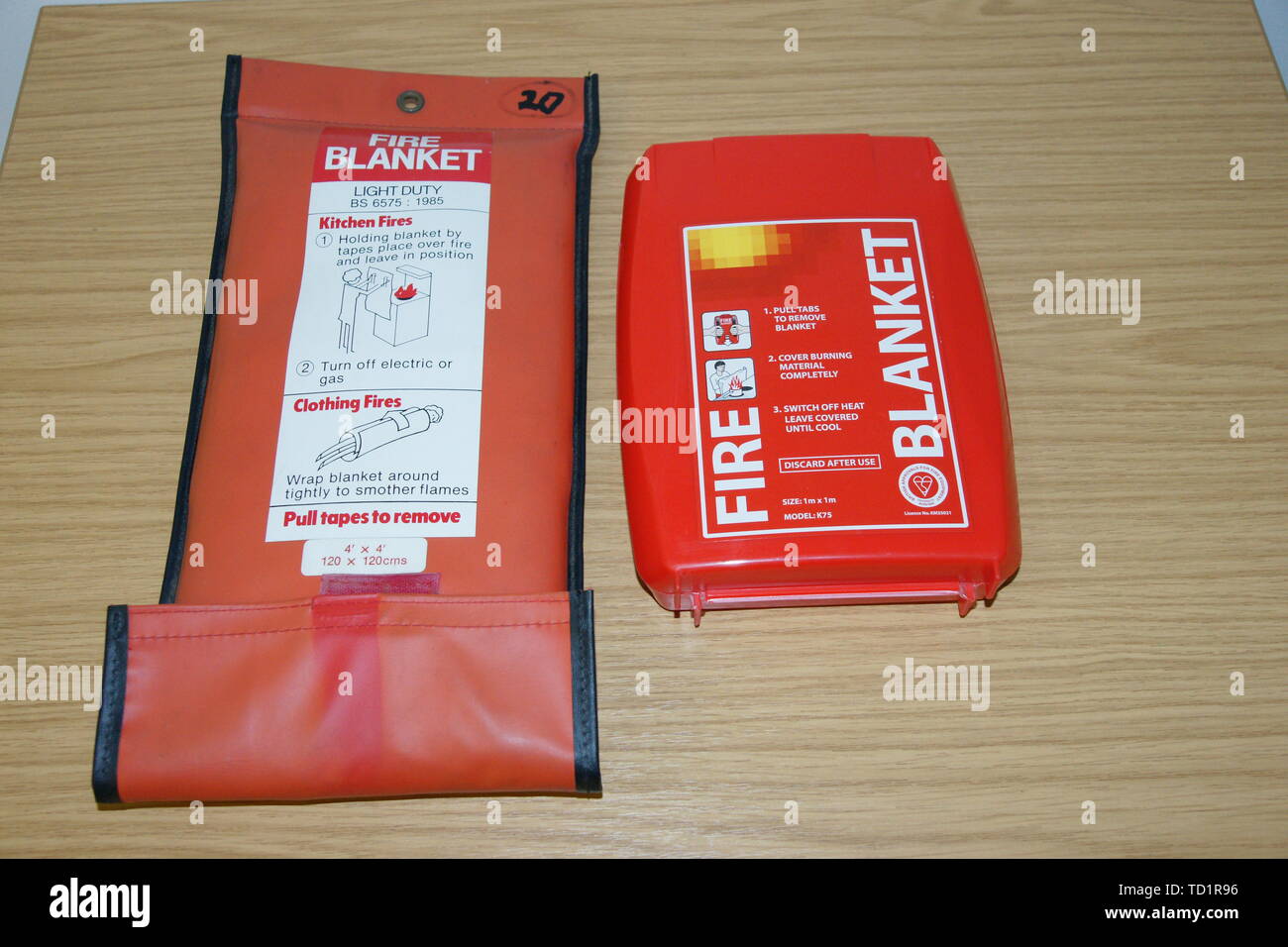 Kitchen fire extinguisher hi-res stock photography and images - Alamy