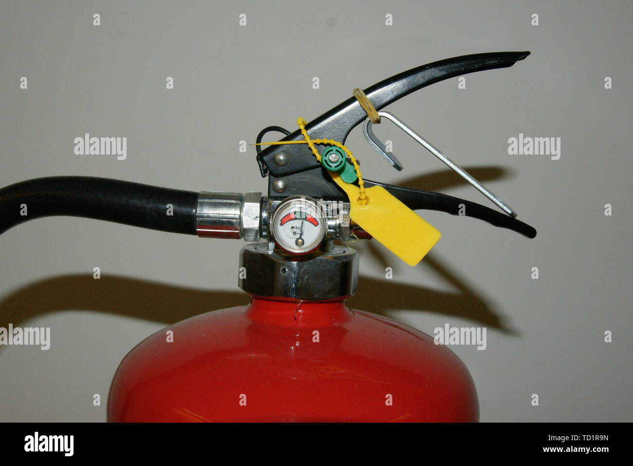 Fire extinguisher identification and use hi-res stock photography and ...