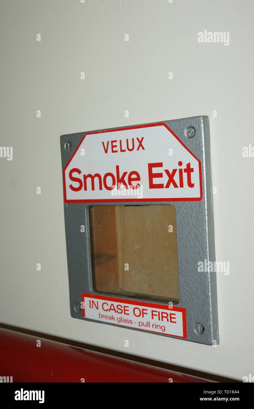 Fire extinguisher identification and use hi-res stock photography and ...