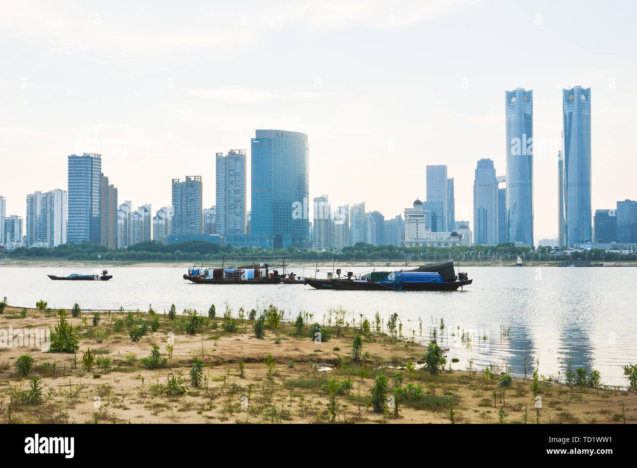 Rivers and ganjiang hi-res stock photography and images - Alamy