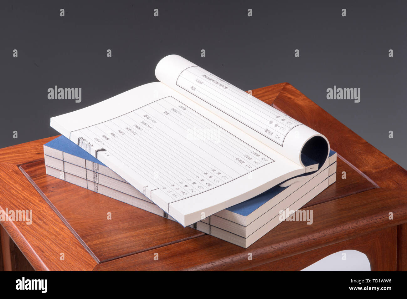 Propaganda paper books hi-res stock photography and images - Alamy