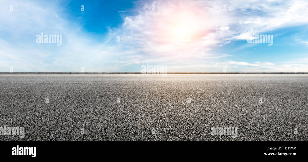 Perspective view highway road hi-res stock photography and images - Alamy