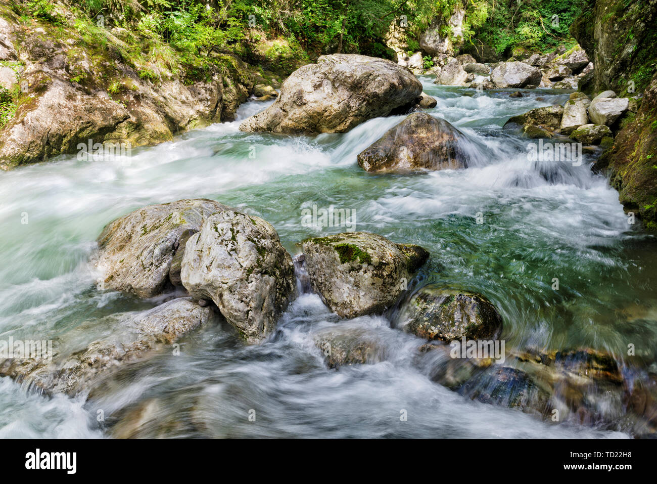 Stream with beautiful rocks hi-res stock photography and images - Alamy