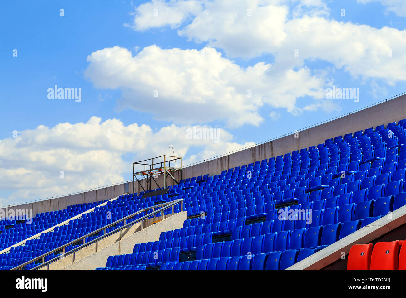 Open air bleachers hi-res stock photography and images - Alamy
