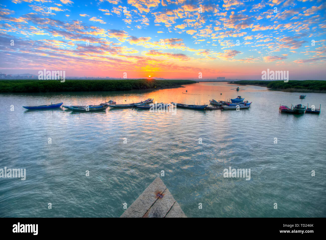 Sunrise and sunset of Luoyang Bridge, Quanzhou Stock Photo - Alamy