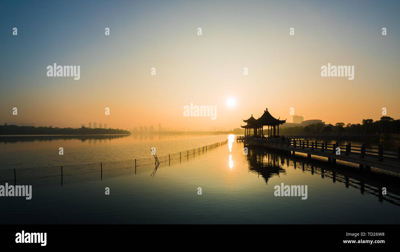 Huanggang hi-res stock photography and images - Alamy