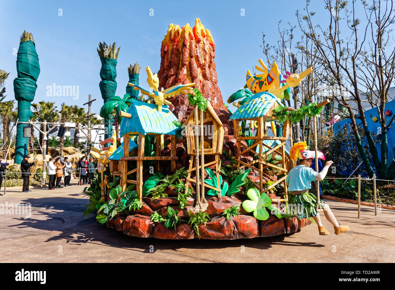 Shanghai Haichang Ocean Park float parade Stock Photo - Alamy