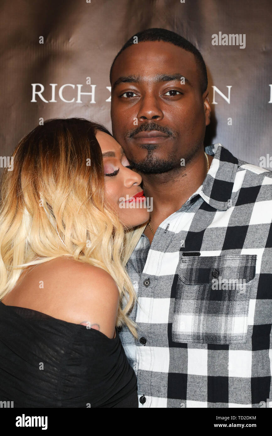 Tami Roman's Spring Shoe Release Party at Jessica Rich Collection in ...