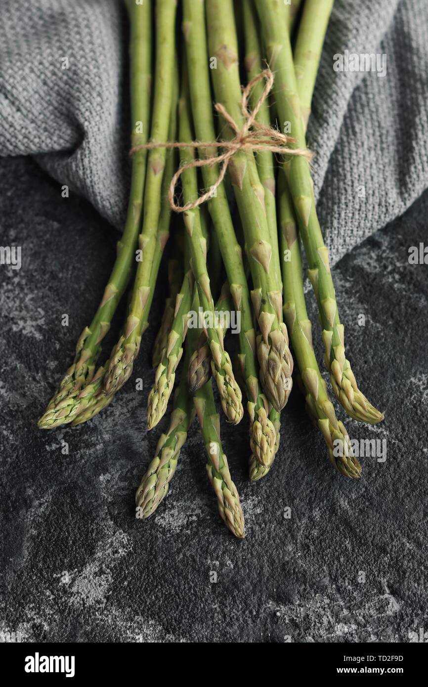Mature asparagus plant hi-res stock photography and images - Alamy