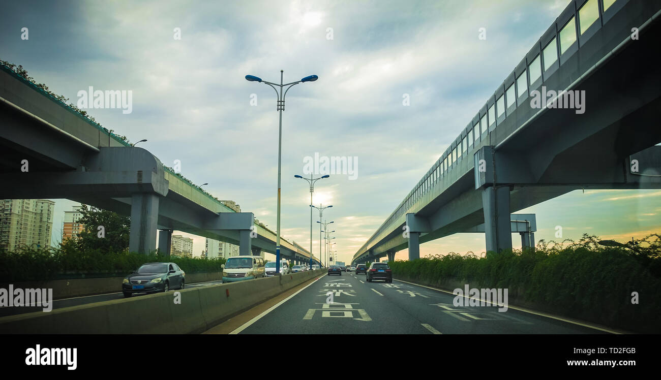 Overpasses and viaduct hi-res stock photography and images - Alamy