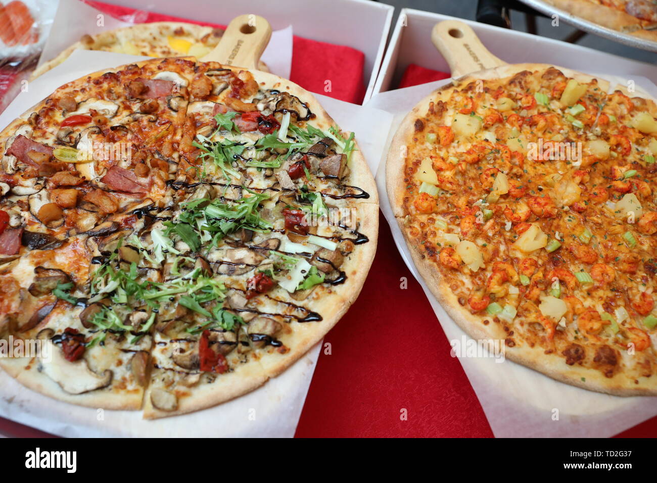 Pizza visual hi-res stock photography and images - Alamy