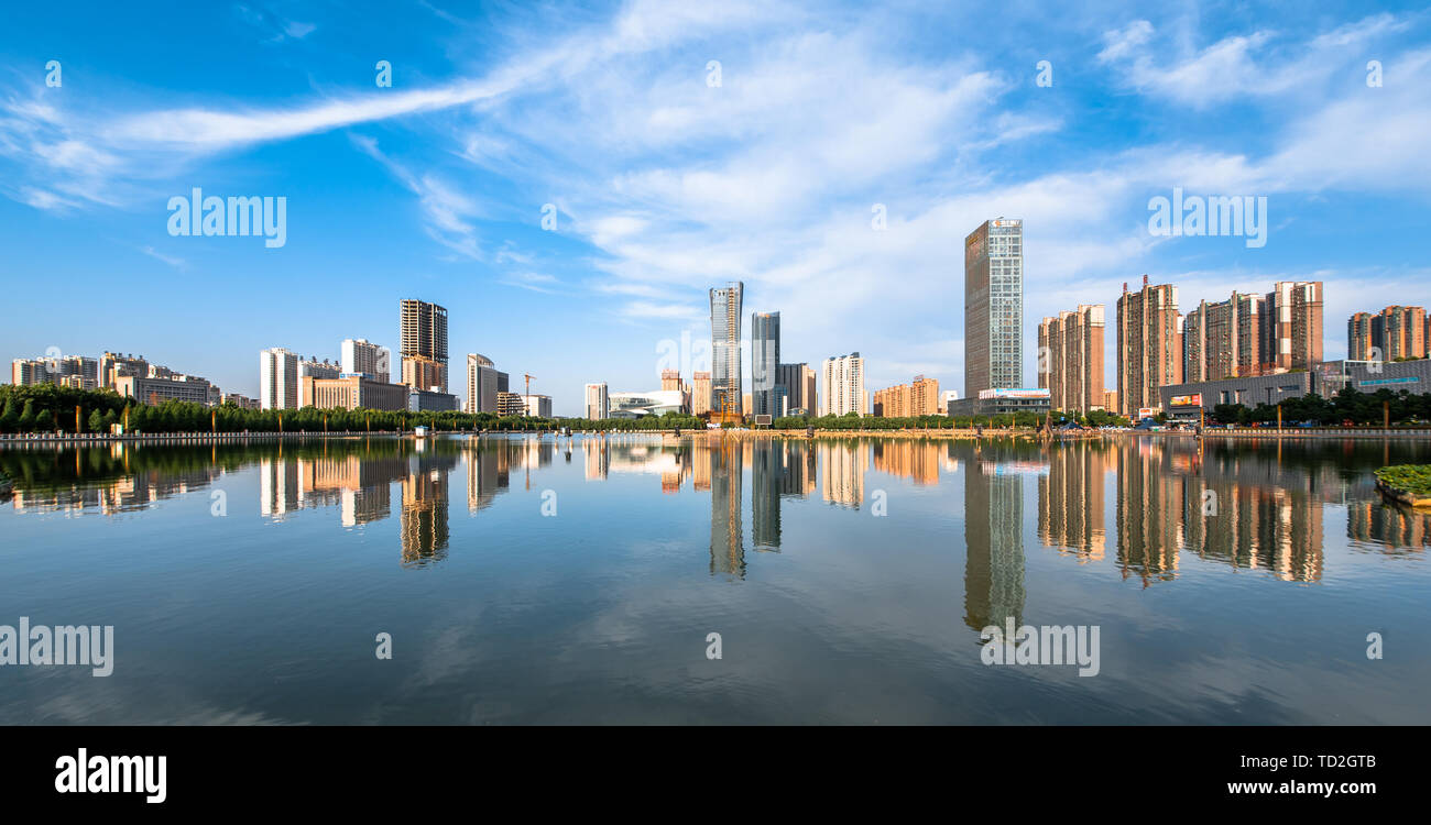 Kaiyuan Lake, Luoyang Stock Photo - Alamy