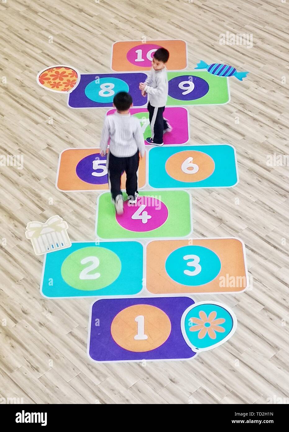 Children's Play - hopping house Stock Photo - Alamy