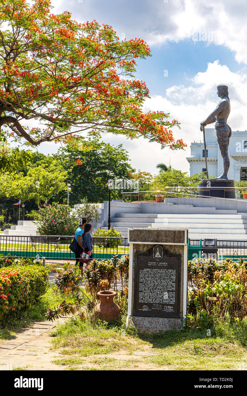 Lapu lapu statue at Rizal Park, Manila, Philippines Stock Photo - Alamy