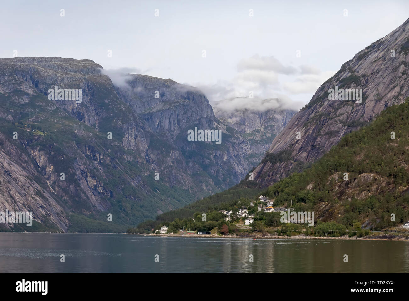 Fjords and rocks and rivers hi-res stock photography and images - Alamy