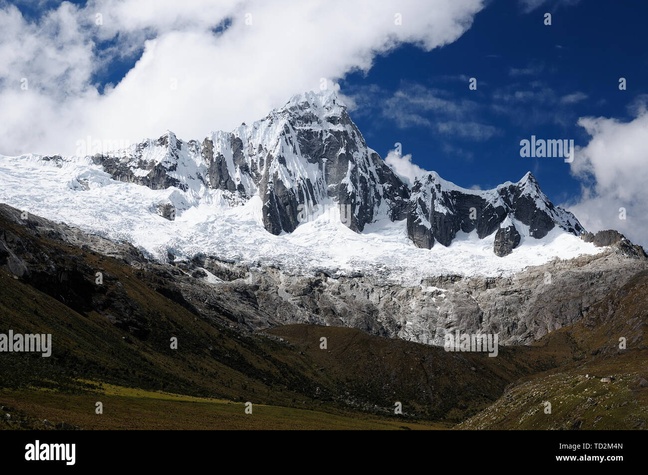Peru, Beautiful Cordillera Blanca mountain on the Santa Cruz Trek Stock ...
