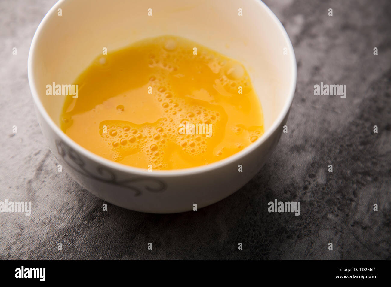Egg liquid hi-res stock photography and images - Alamy