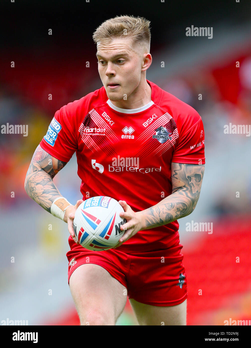 Rugby league london broncos v leeds rhinos hi-res stock photography and ...