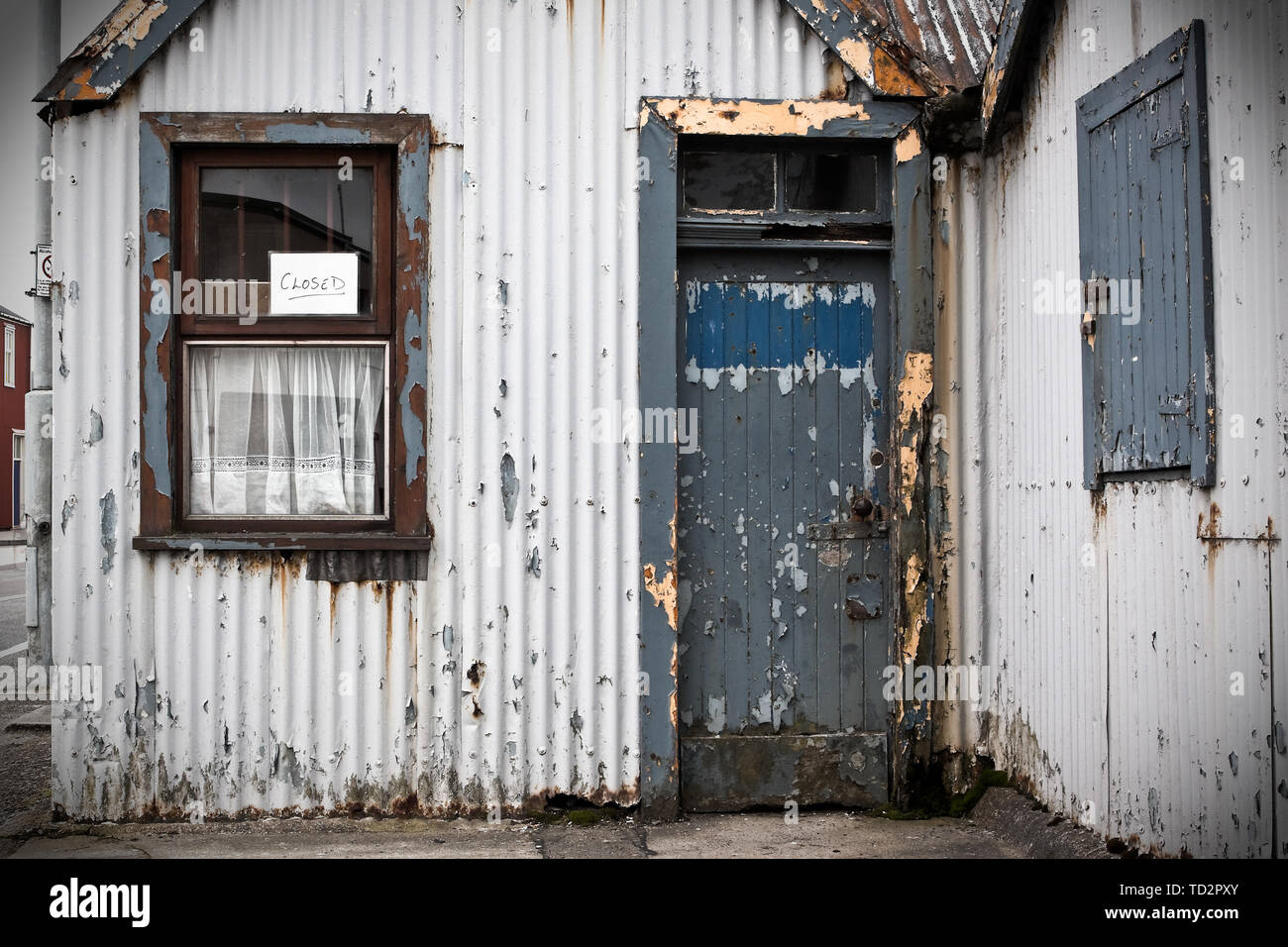 Run down cafe hi-res stock photography and images - Alamy