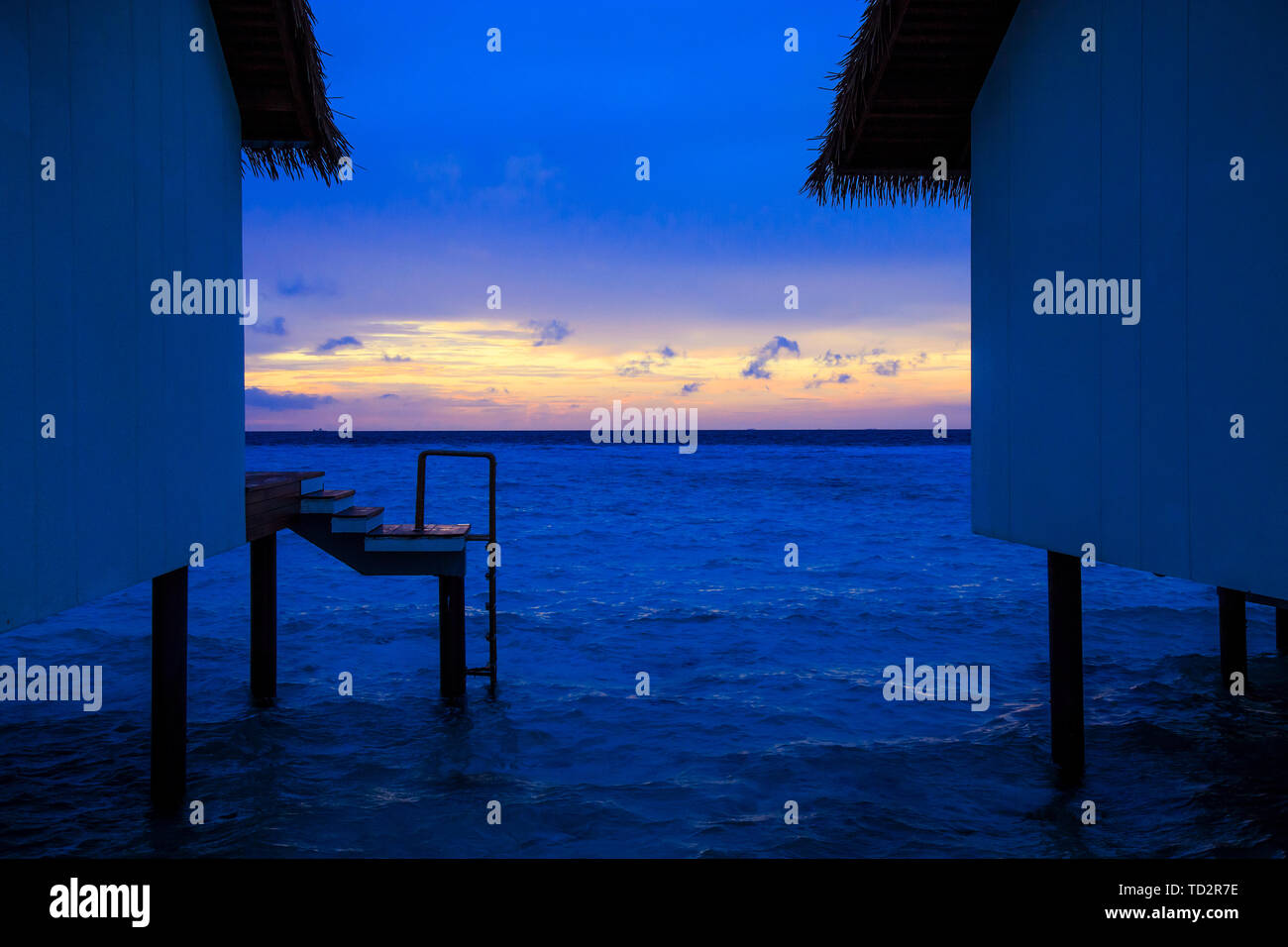 Beautiful sunrise in Maldives Stock Photo - Alamy